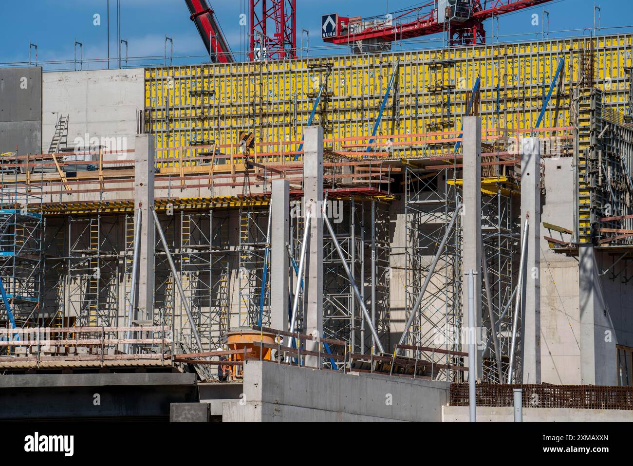 Construction site, at the Cologne Trade Fair Centre, new building ...