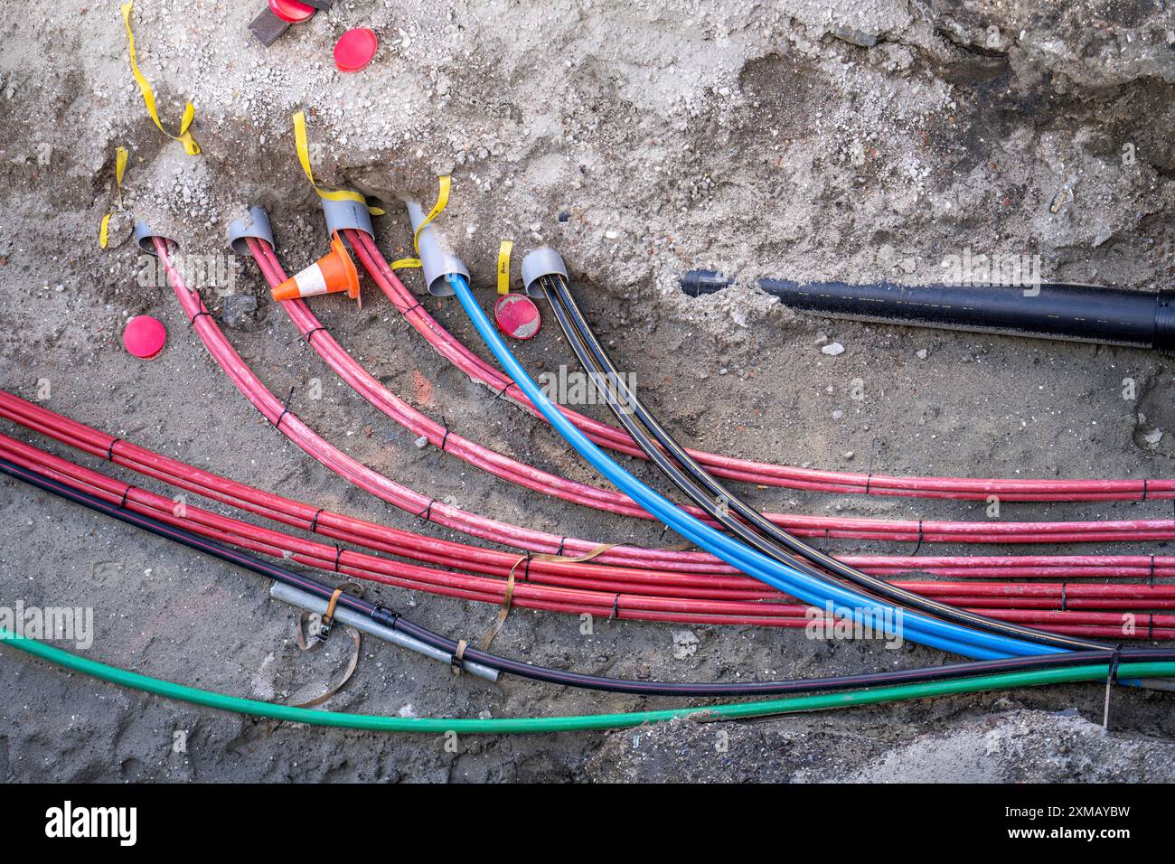 Power cables, electrical cables, supply cables, in a construction pit ...
