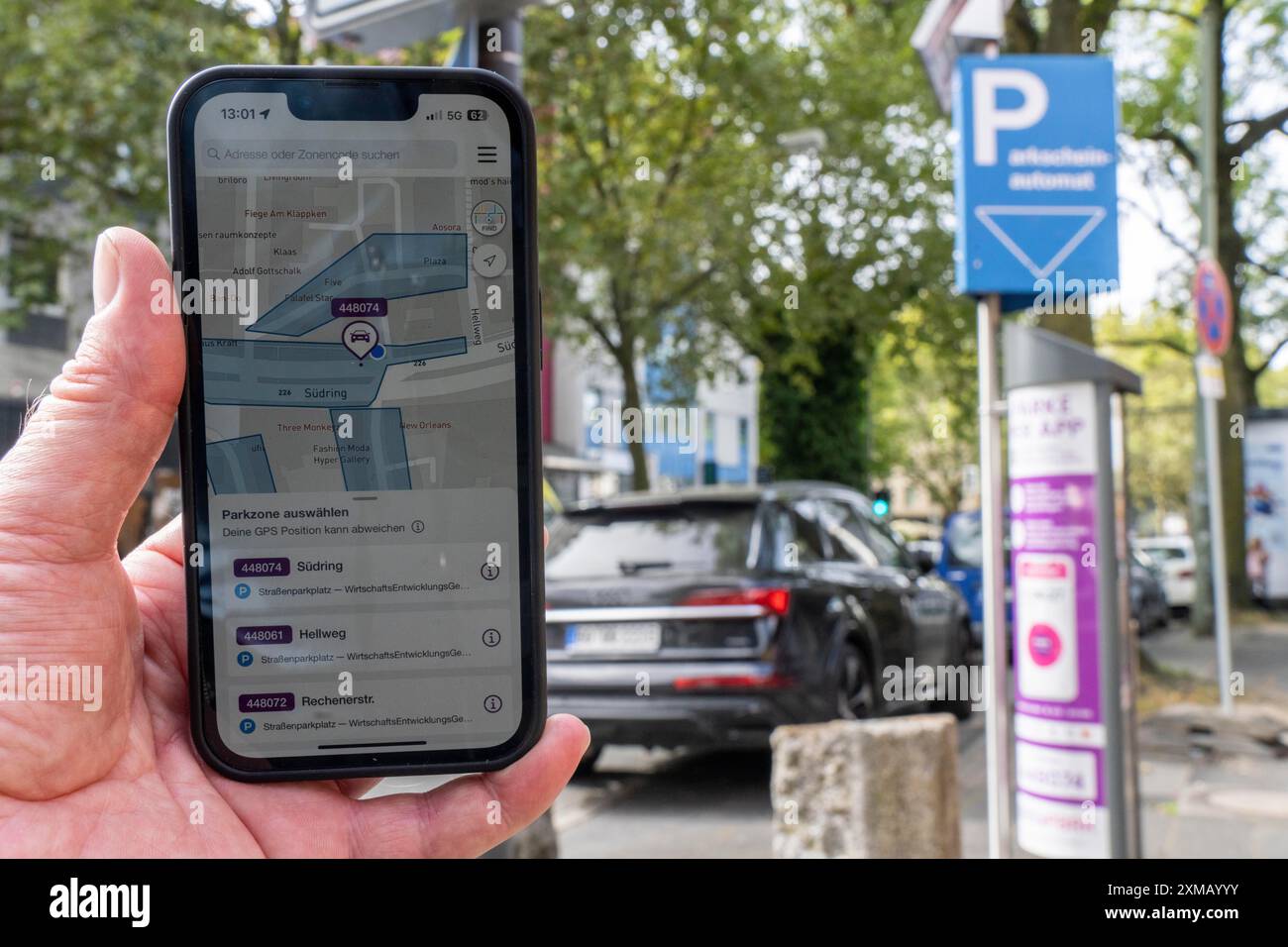 Parking in public spaces via parking app, EasyPark, here in Bochum ...