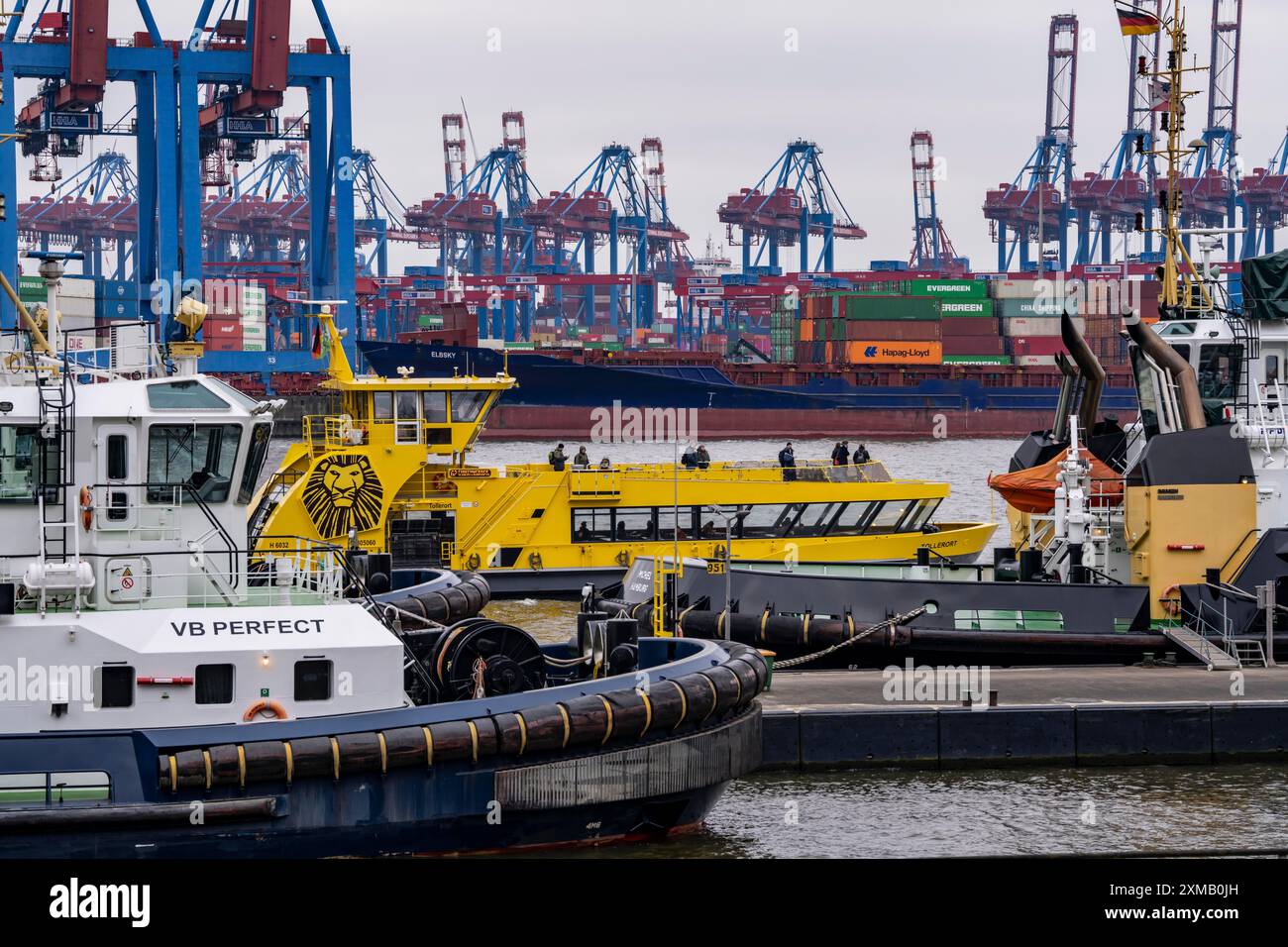 Port of Hamburg, HHLA Container Terminal Burchardkai, Athabaskakai, on ...