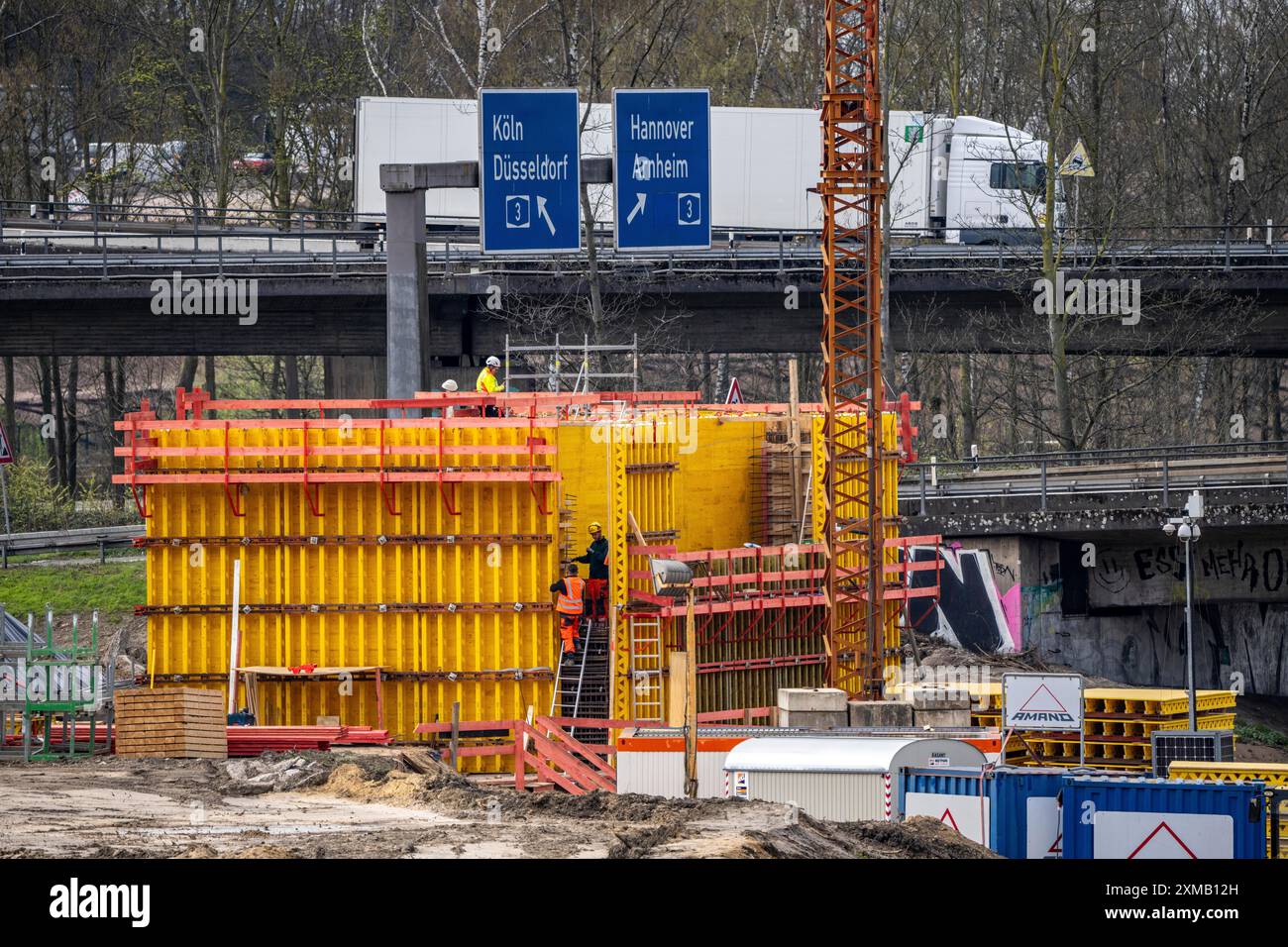 Duisburg-Kaiserberg motorway junction, complete reconstruction and new ...