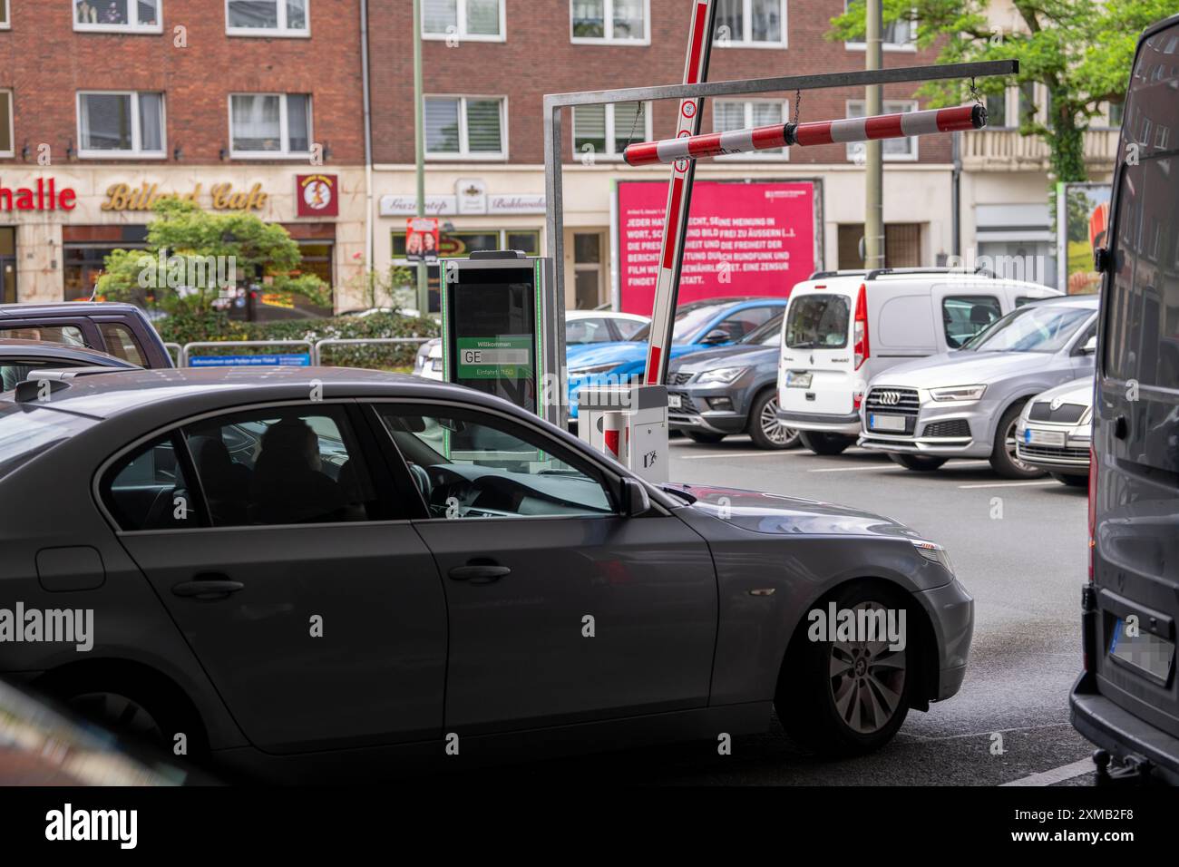 Car park number plate recognition hi-res stock photography and images ...