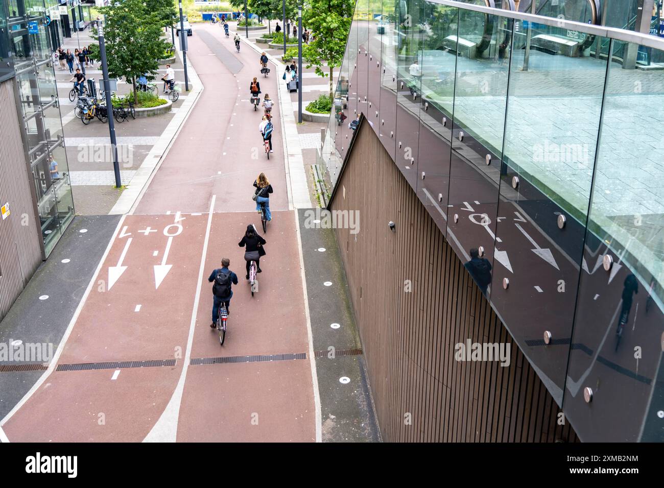 Entrance and exit of the bicycle car park at Utrecht Centraal station ...