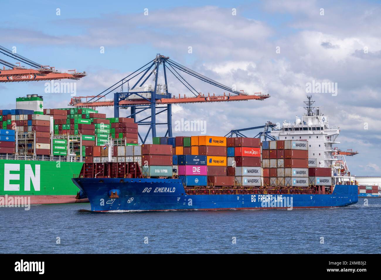 Euromax Container Terminal, BG Emerald of BF Fright Line, container ...