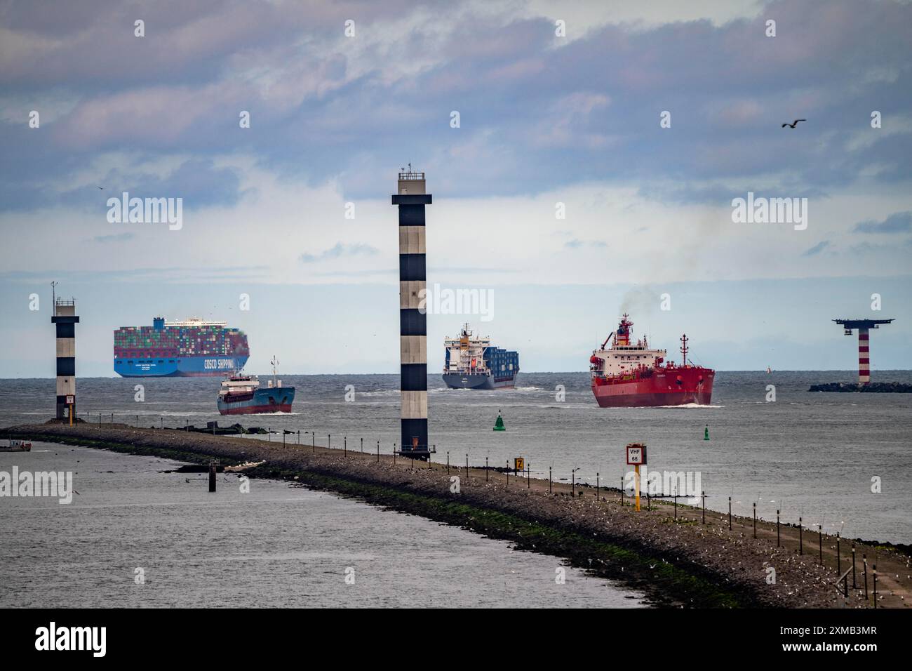 Entrance to the seaport of Rotterdam, various ships, container ...