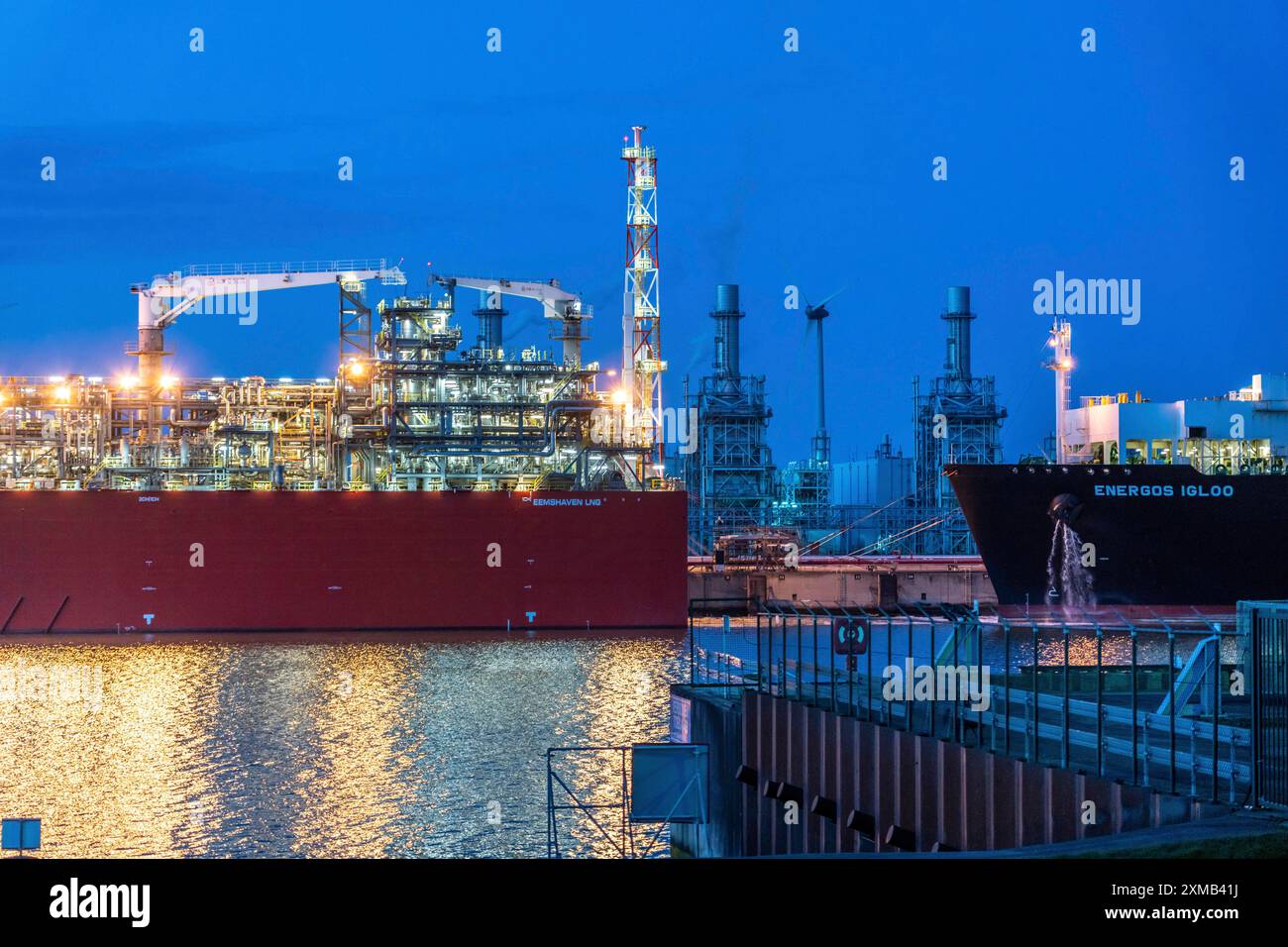 EemsEnergyTerminal, floating LNG terminal in the seaport of Eemshaven ...