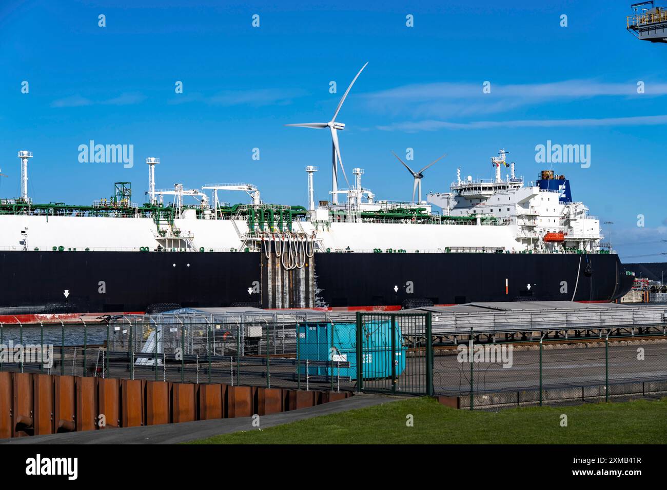 EemsEnergyTerminal, floating LNG terminal in the seaport of Eemshaven ...