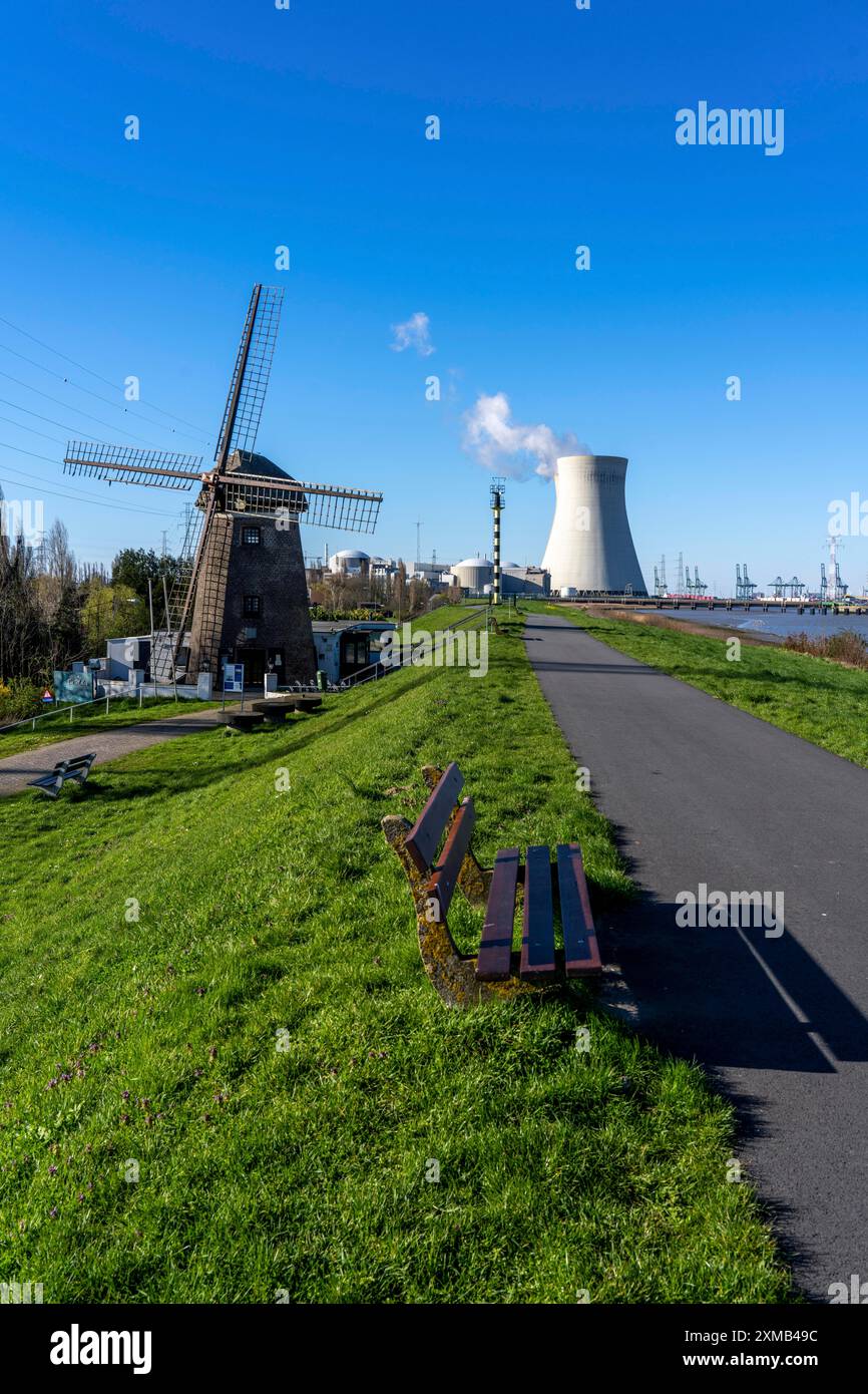The Doel nuclear power plant on the Scheldt, one of two nuclear power ...