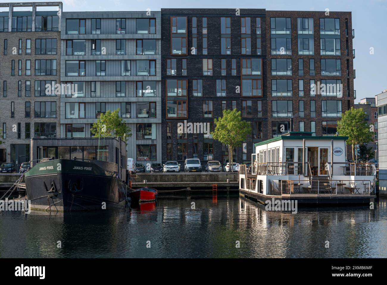 Sluseholmen neighbourhood, on an artificial island, houseboat, former ...