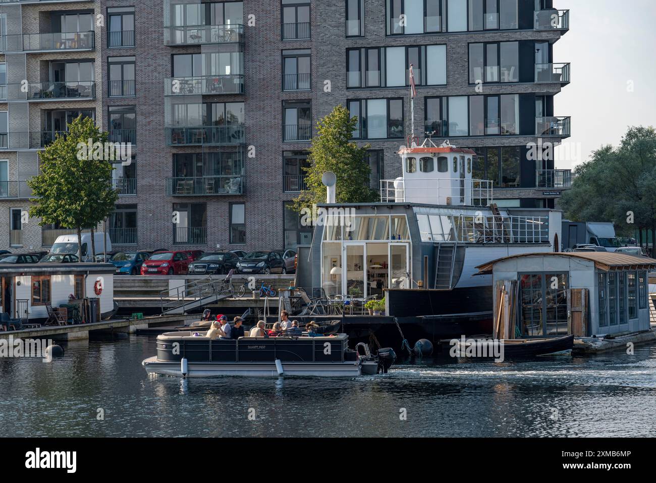 Sluseholmen neighbourhood, on an artificial island, houseboat, former ...