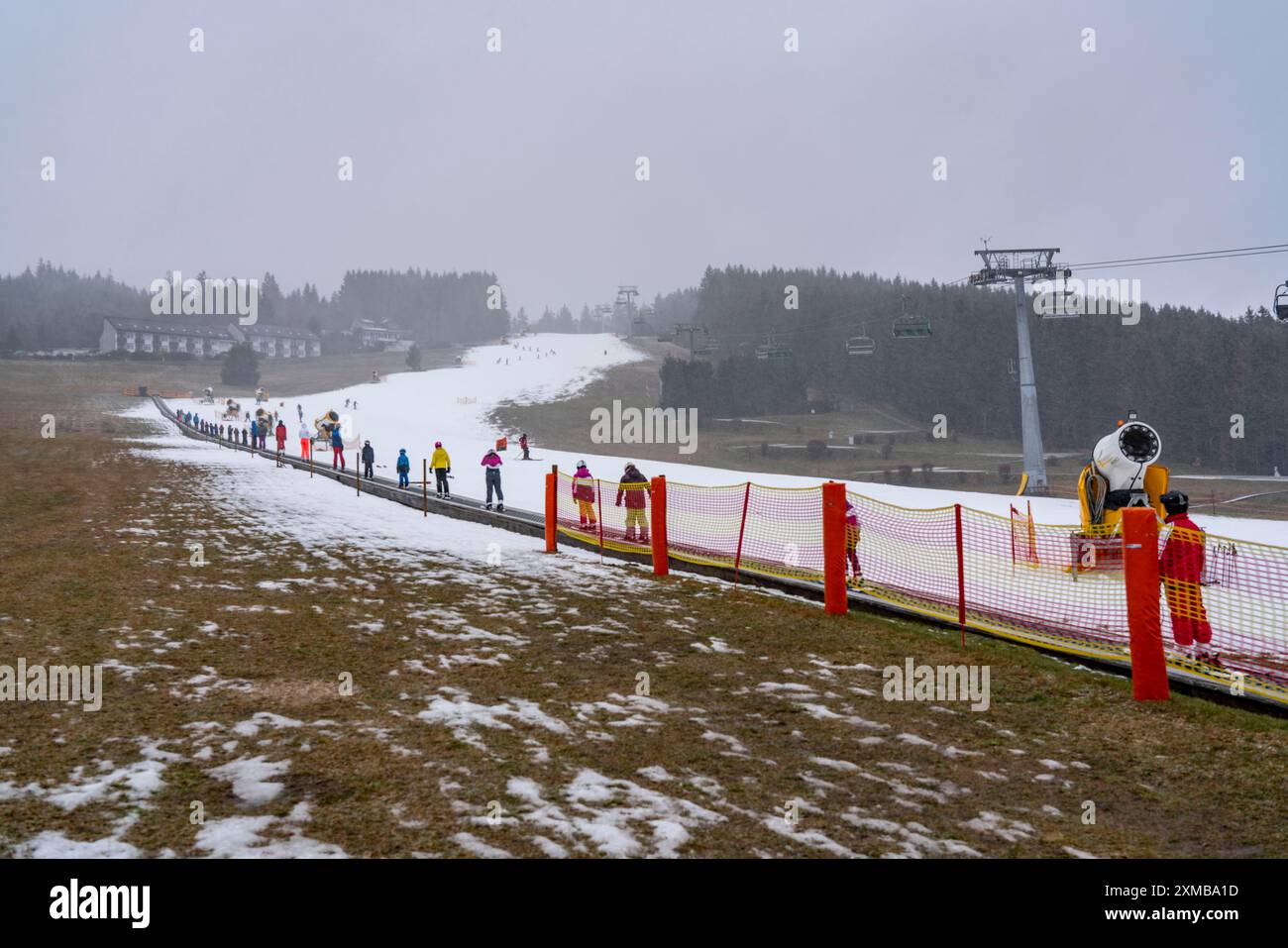 Conveyor belt ski lift, beginner ski resort Ritzhagen, operated with ...