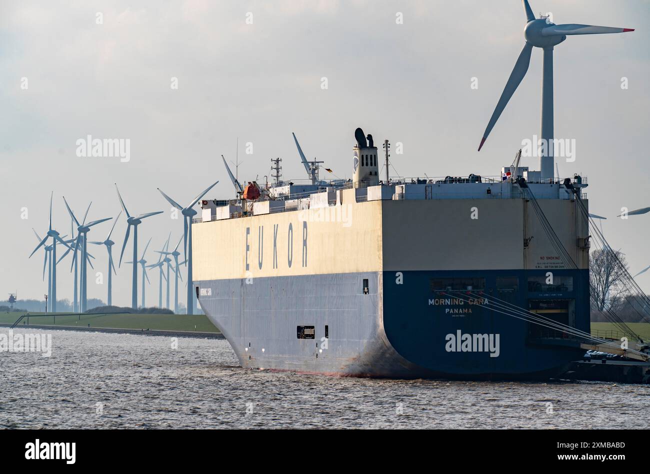 Vehicle transporter MORNING CARA in the Ems estuary, VW plant, Emden ...