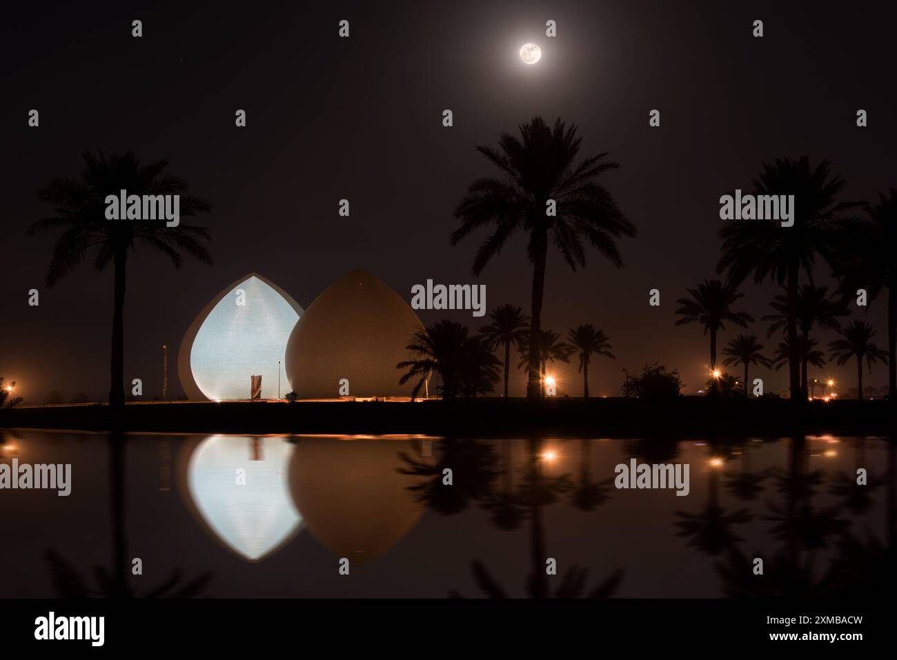 The Moon Lights Up the Sky behind The Martyr's Monument in Baghdad ...