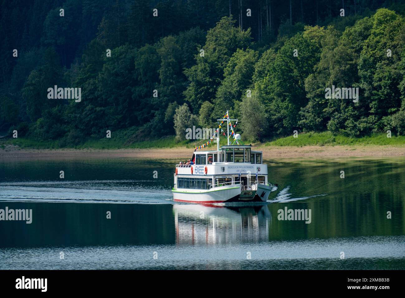 The Hennesee, Hennetalsperre in the Sauerland, excursion boat, lake ...
