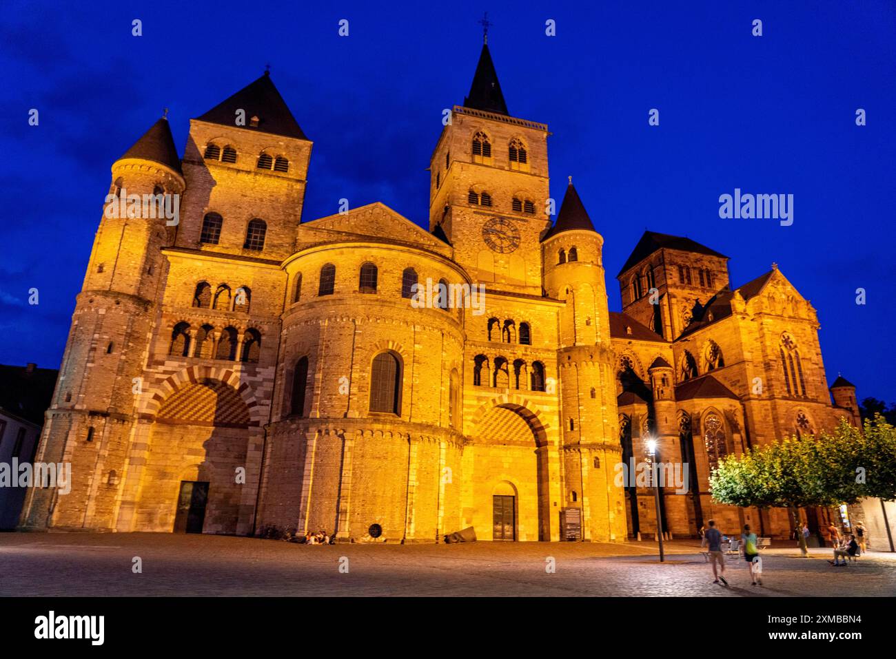 St Peter's Cathedral in Trier, the oldest church in Germany, in Trier ...