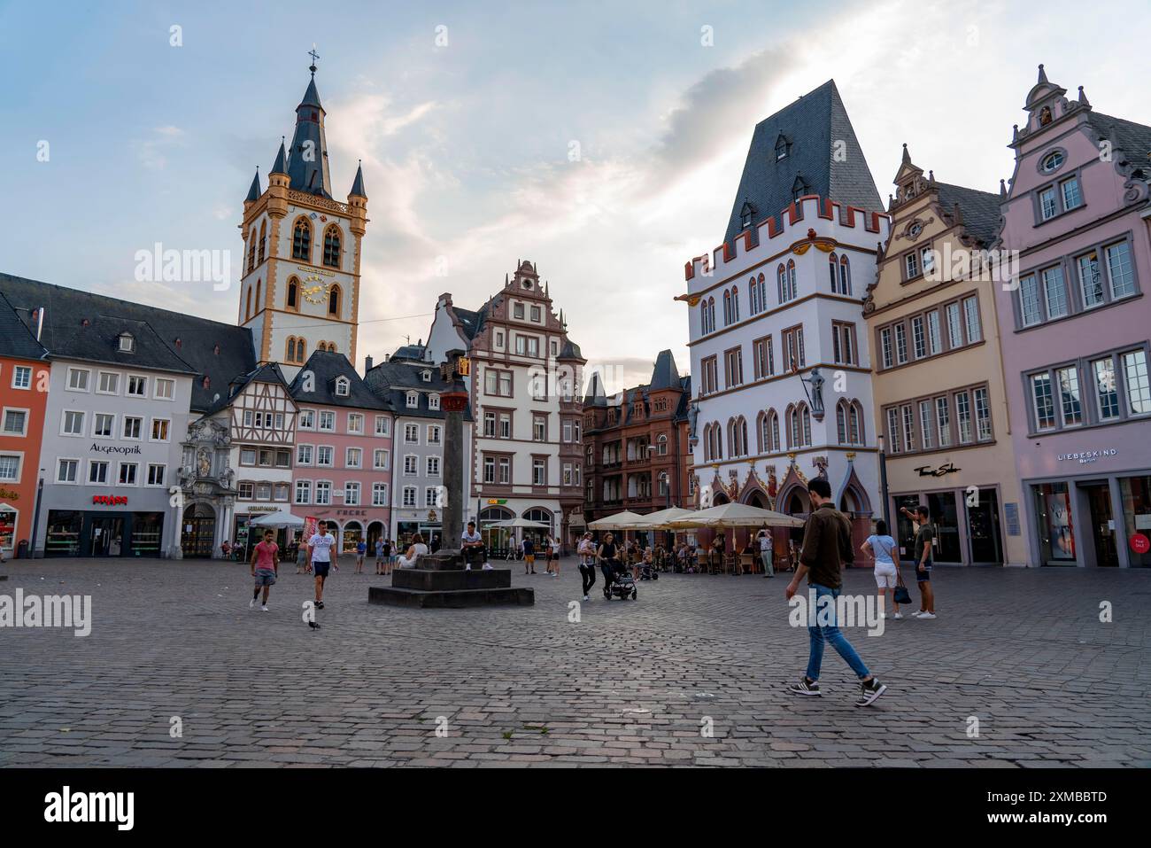 Houses, skyline on the main market square in the city centre of Trier ...