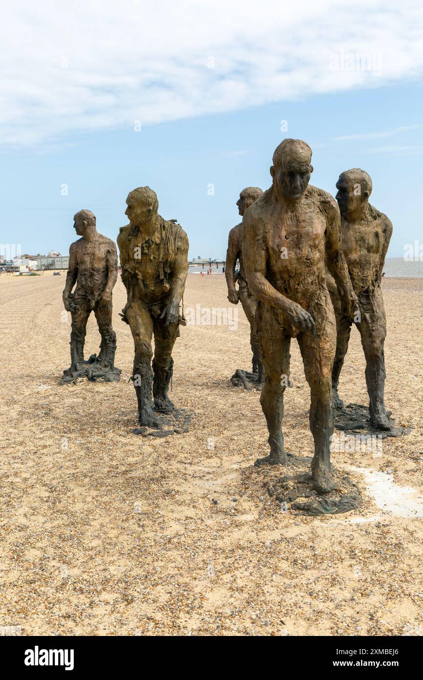 'Walking Men' artwork bronze sculptures by Laurence Edwards, South ...