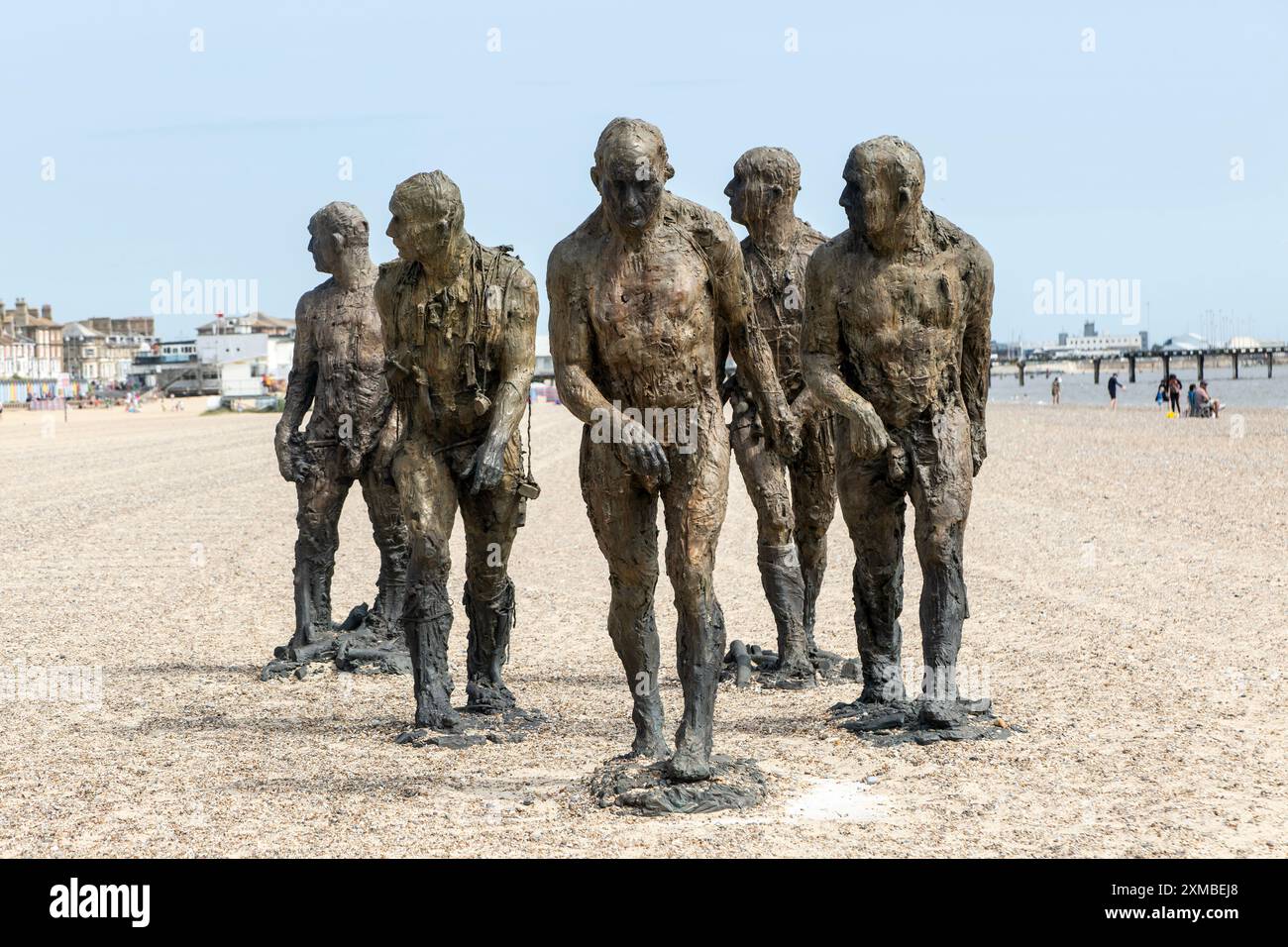 'Walking Men' artwork bronze sculptures by Laurence Edwards, South ...