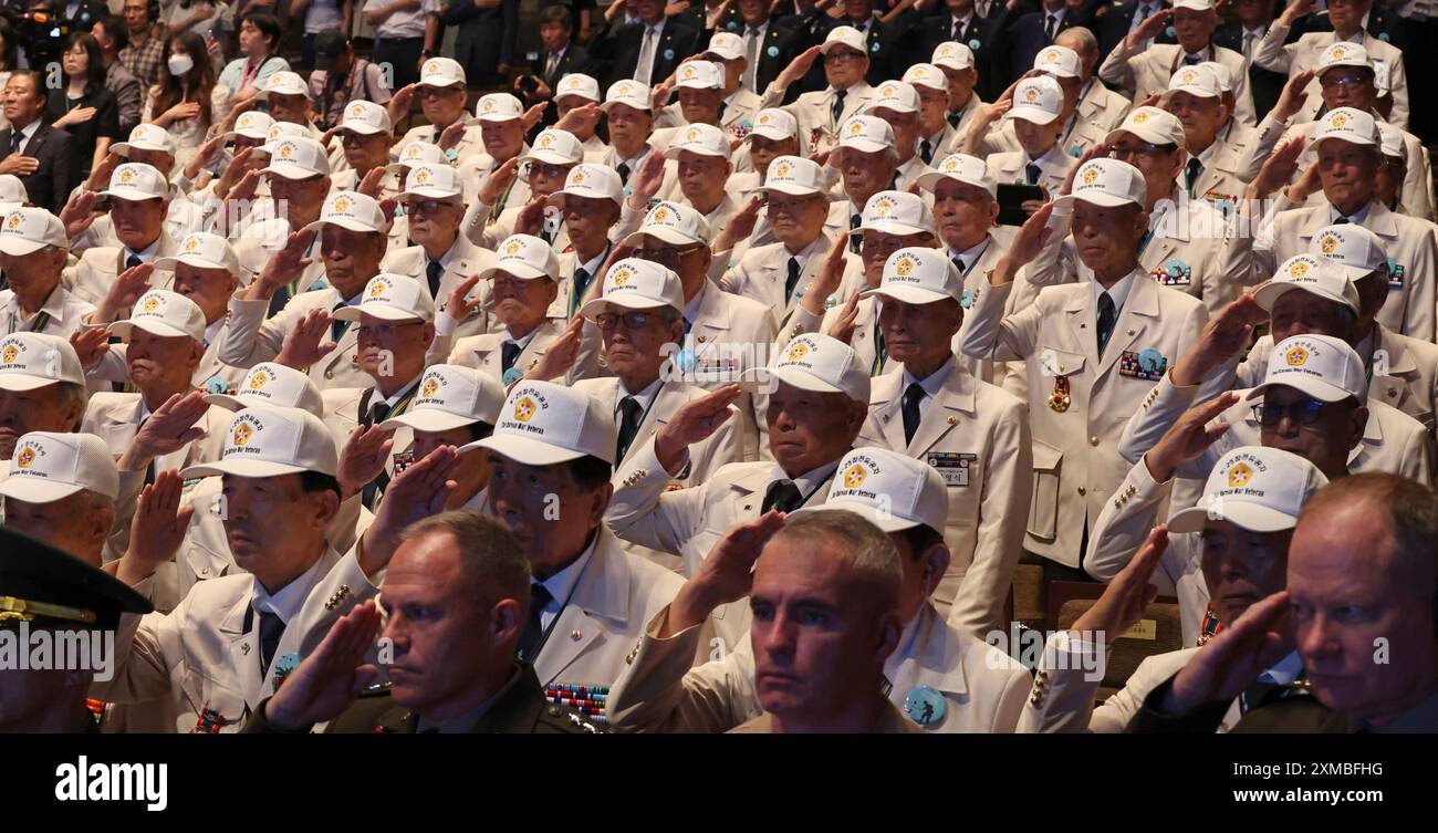 Korean veterans of the Korean War salute during a commemorative ...