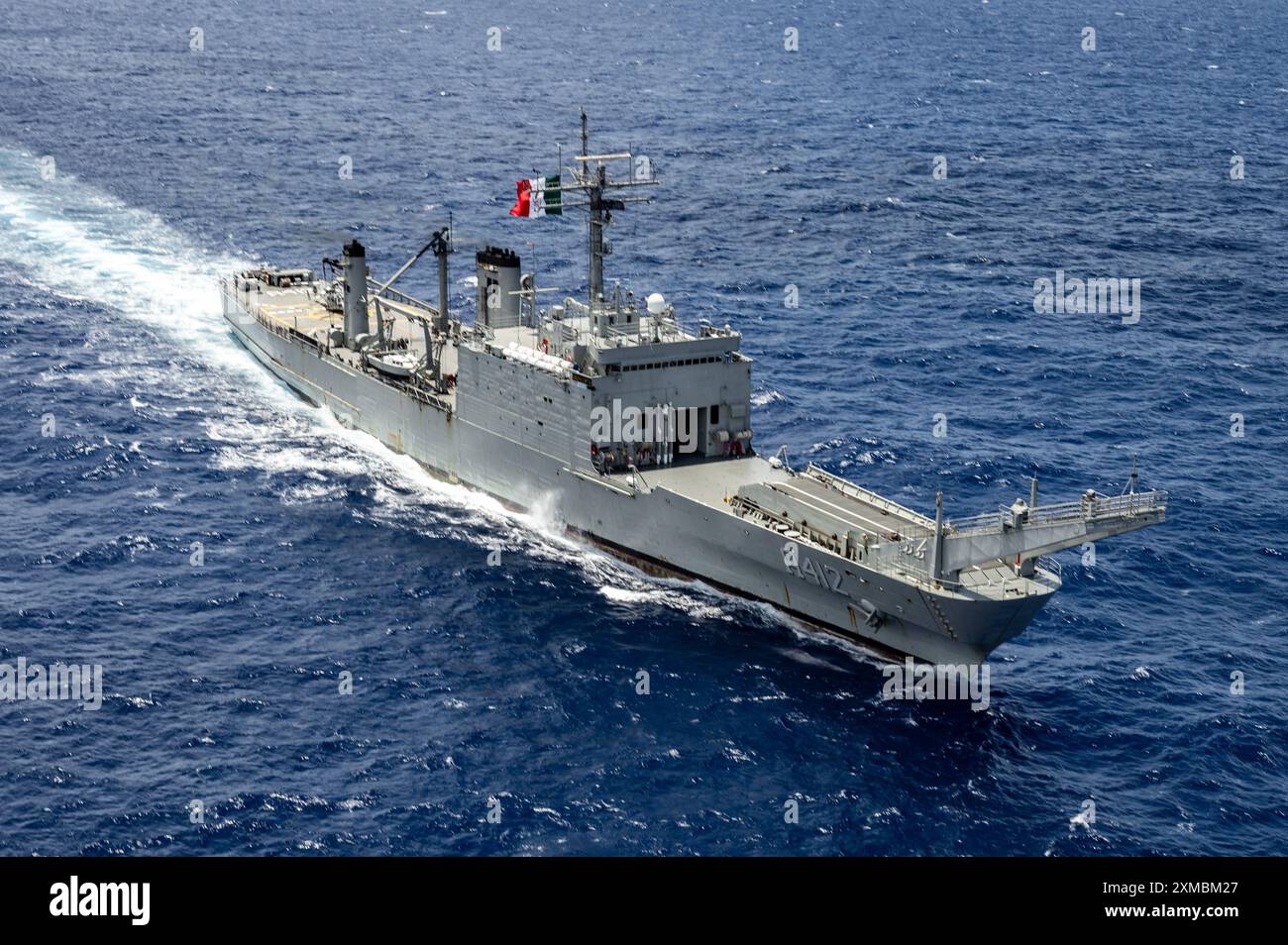 Mexican Navy tank landing ship ARM Usumacinta (A 412) sails in ...