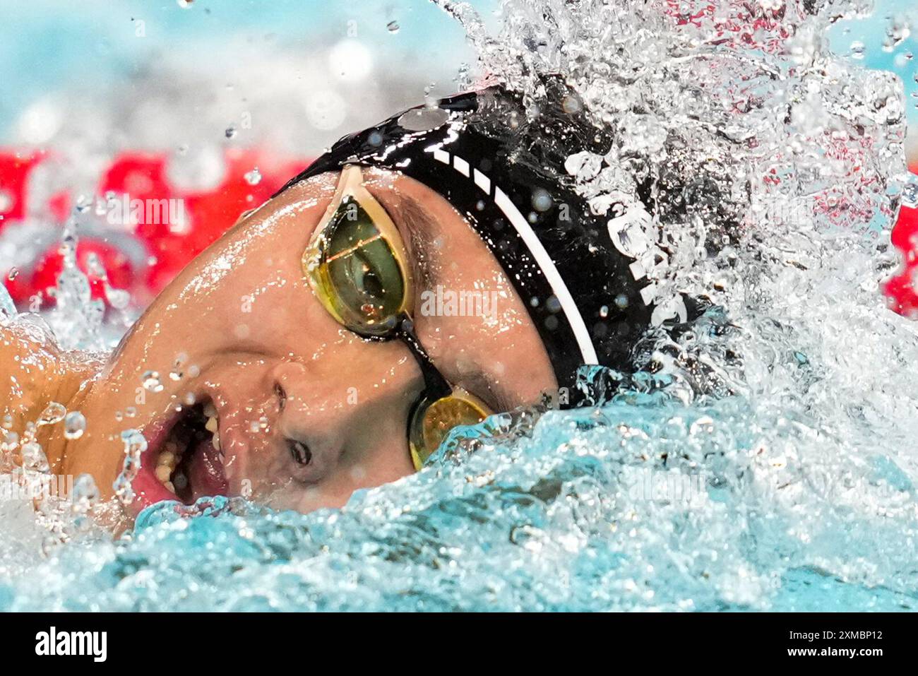 Hoe Yean Khiew, of Malaysia, competes during a heat in the men's 400 ...
