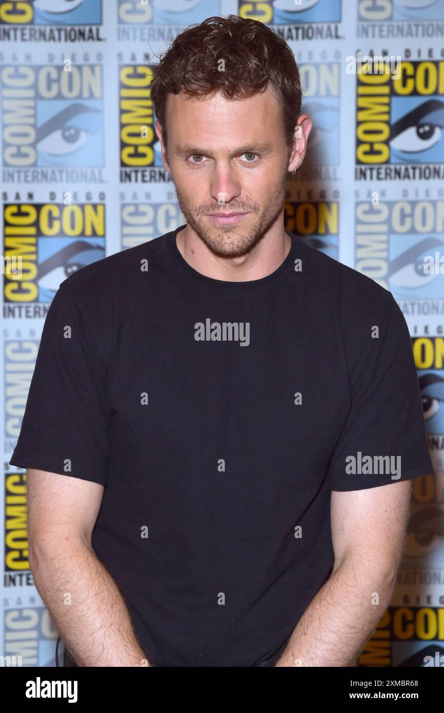 Charlie Vickers beim Photocall zur 2. Staffel der Amazon Prime Video ...