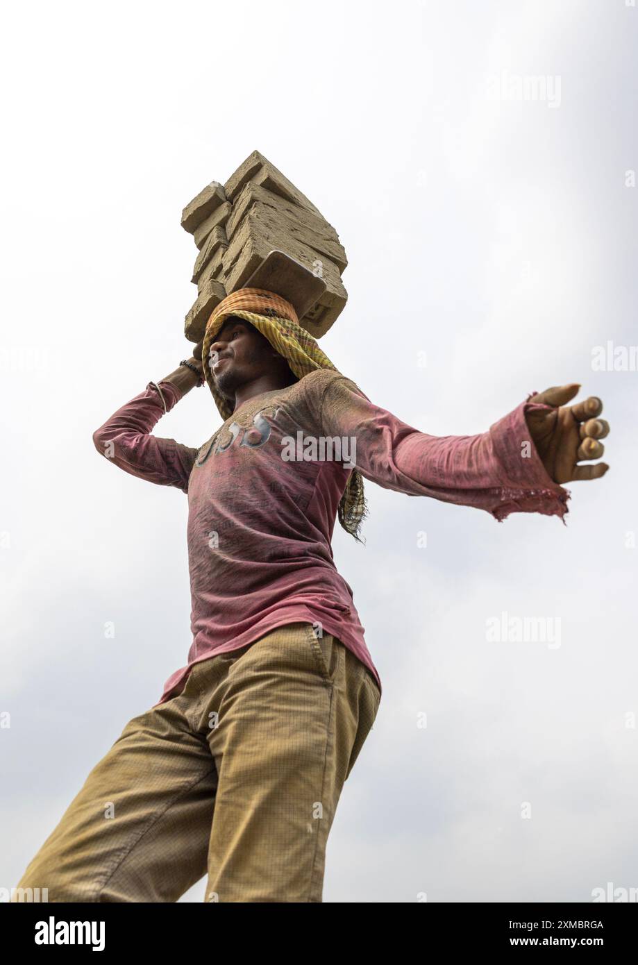 Bangladeshi person one only hi-res stock photography and images - Alamy