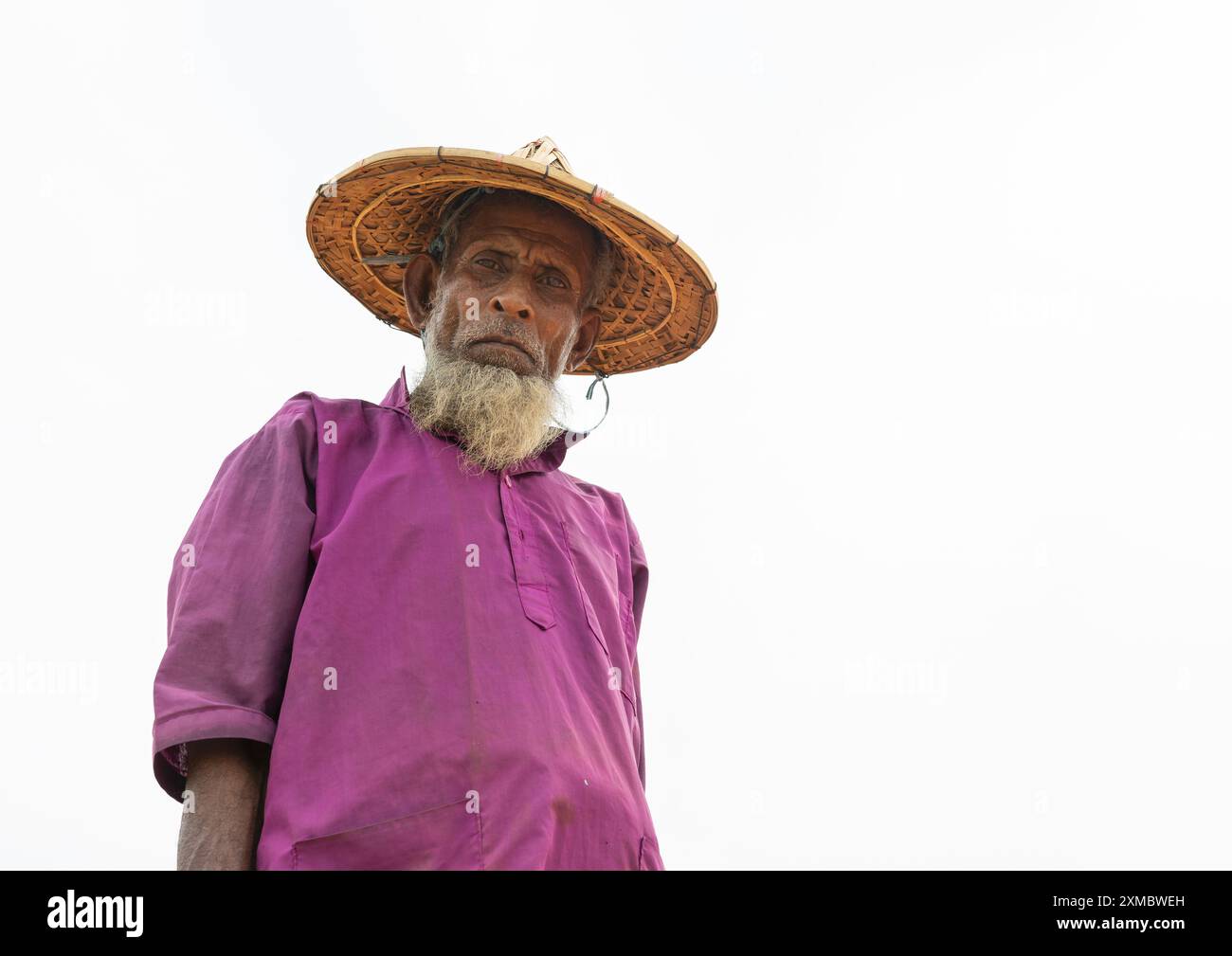 Old bamboo hat hi-res stock photography and images - Alamy