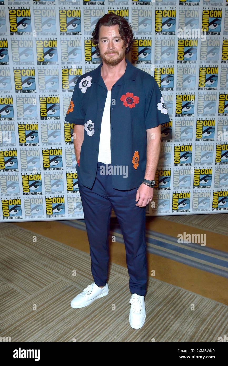 Benjamin Walker beim Photocall zur 2. Staffel der Amazon Prime Video ...