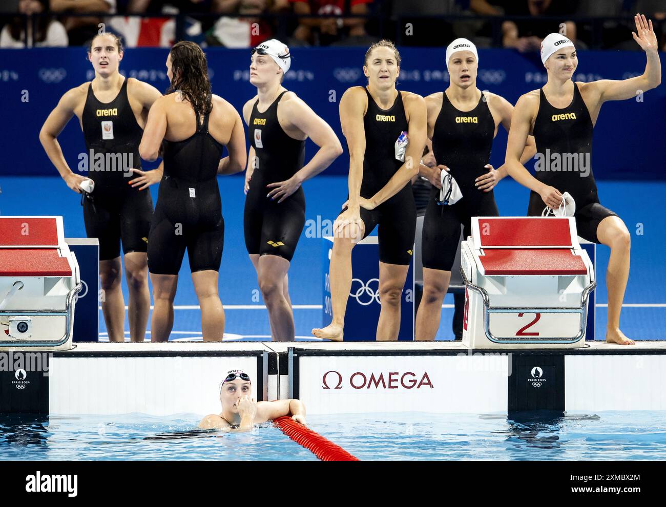 PARIS - Sam van Nunen, Kim Busch, Marrit Steenbergen and Tessa Giele ...