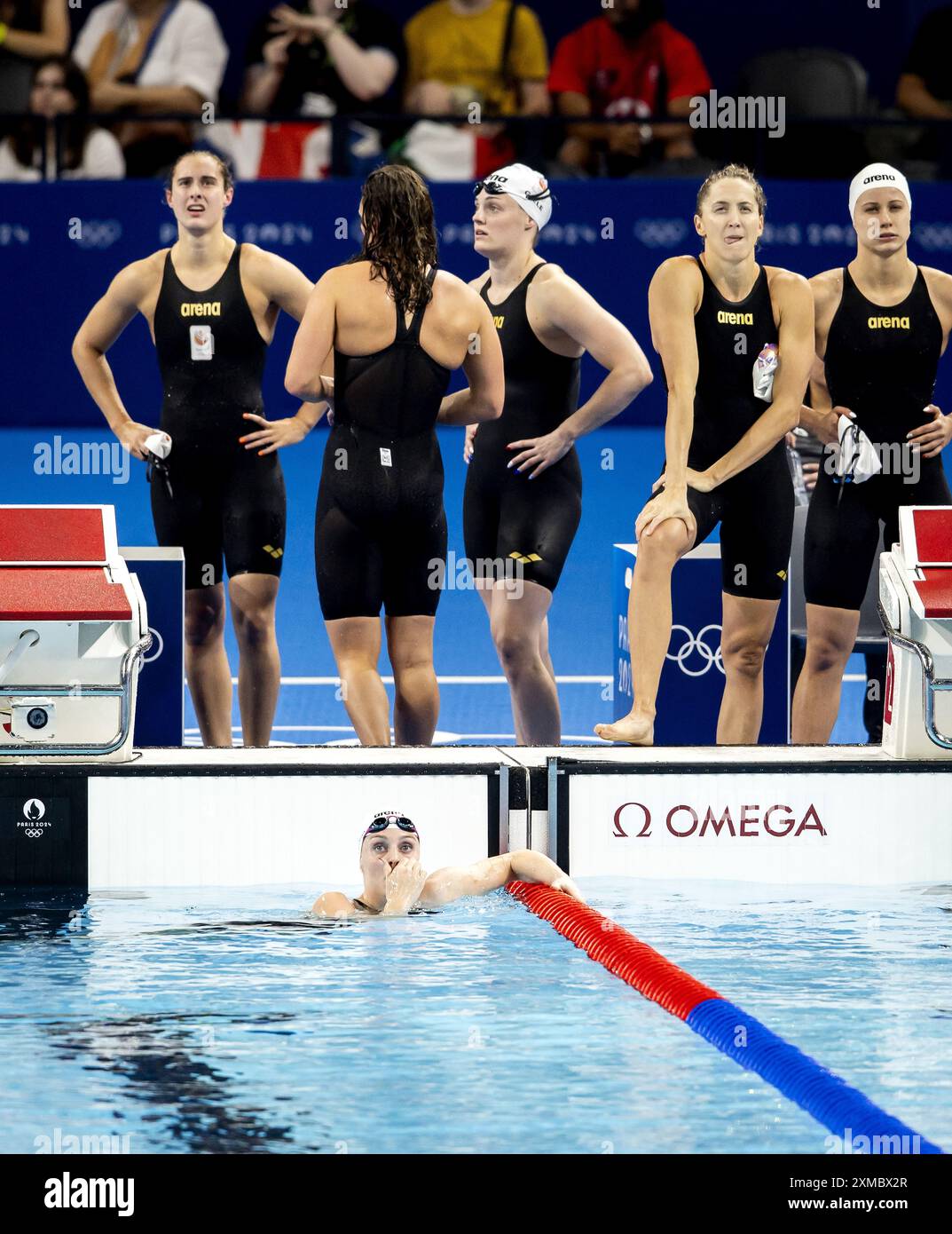 PARIS - Sam van Nunen, Kim Busch, Marrit Steenbergen and Tessa Giele ...