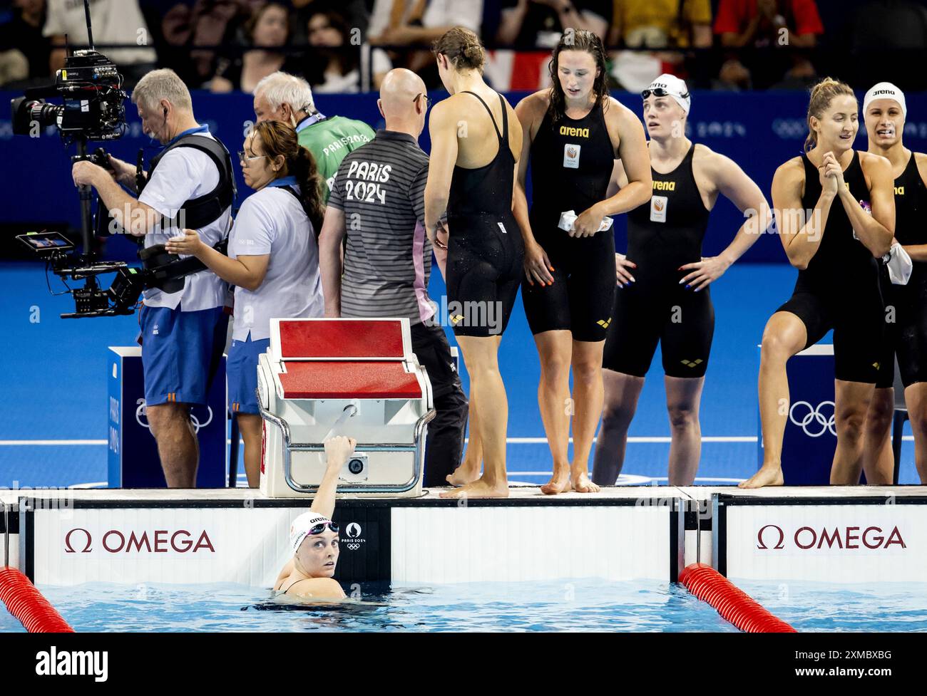 PARIS - Marrit Steenbergen, Sam van Nunen, Kim Busch and Tessa Giele ...