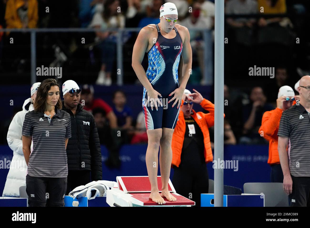 Abbey Weitzeil of the United States pressers to start in the women's ...