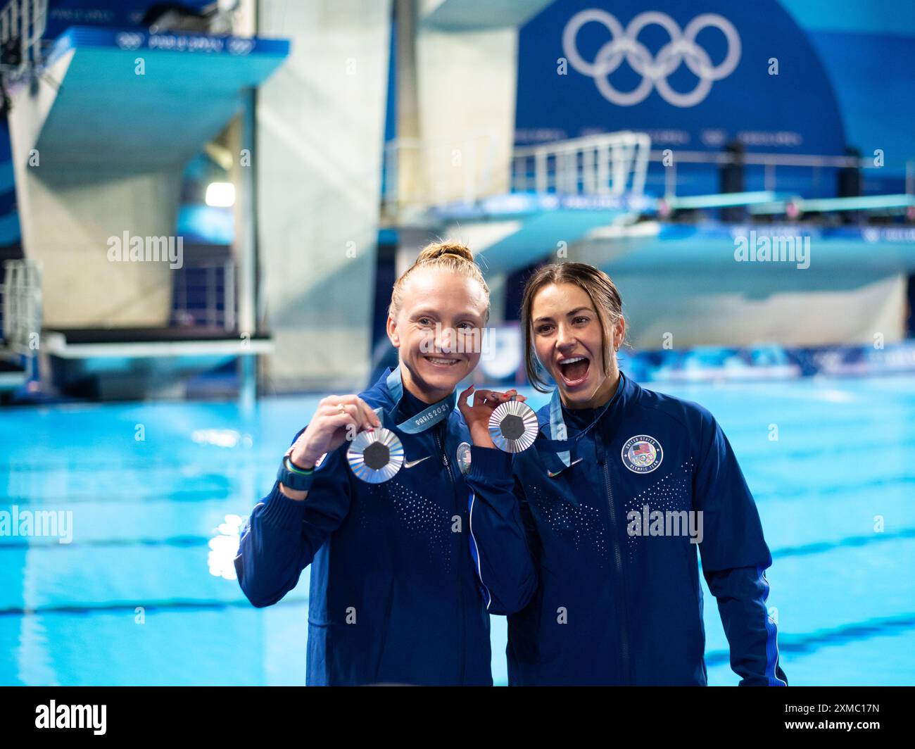 BACON Sarah, COOK Kassidy (USA) jubeln bei der Siegerehrung ueber Platz ...