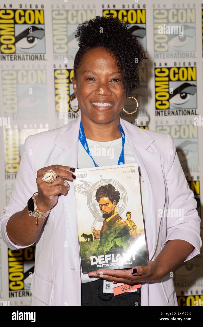 Felicia Singleton beim Photocall zur Graphic Novel Defiant: The Robert ...