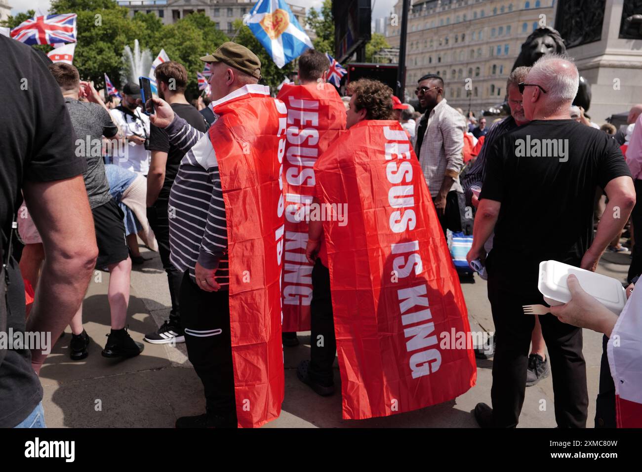 London, UK. 27 JUL 2024. Tommy Robinson pulls thousands of supporters ...