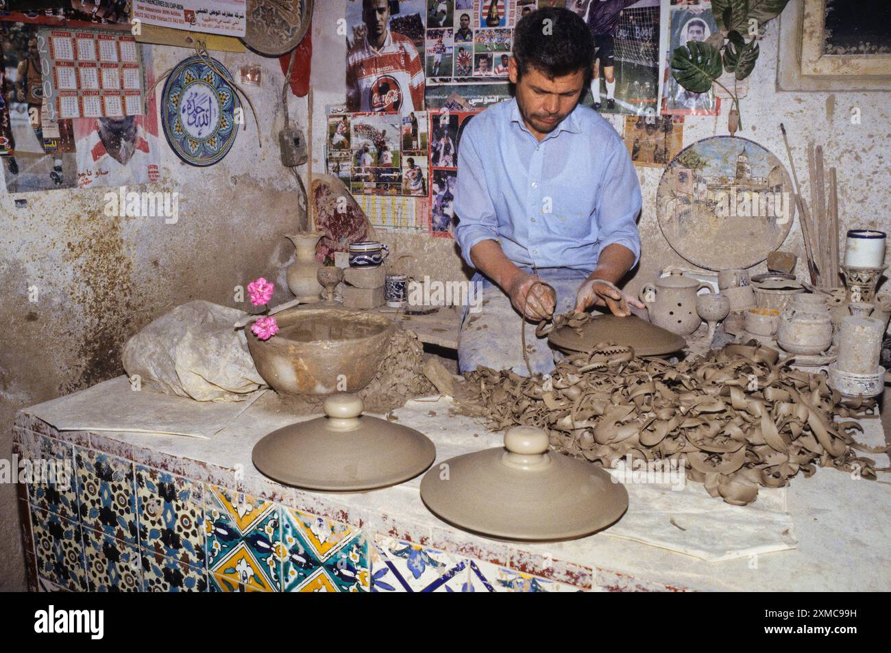 Nabeul pottery nabeul tunisia hi-res stock photography and images - Alamy