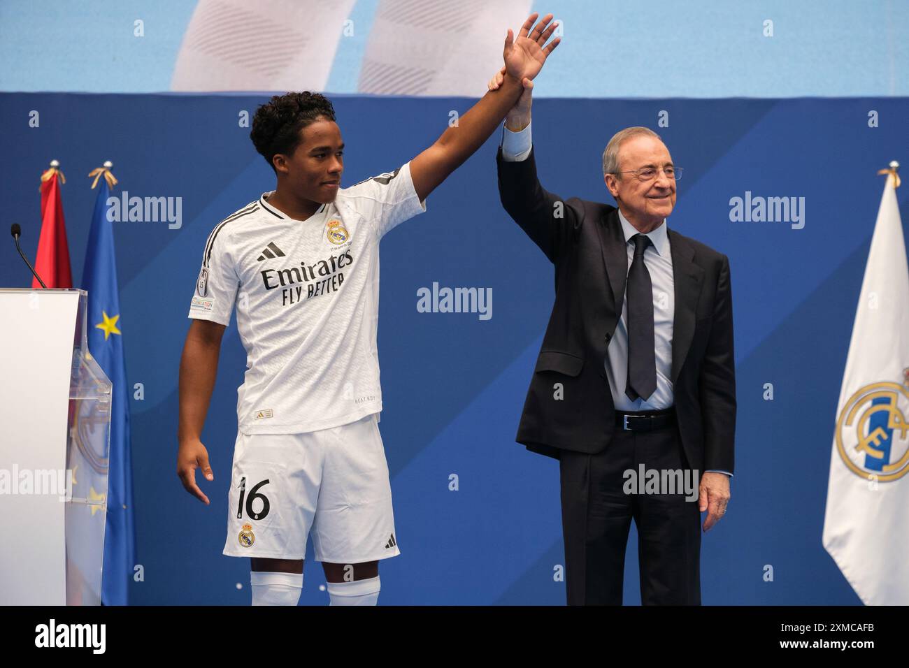 Endrick Felipe Moreira de Sousa during his presentation as a new Real ...