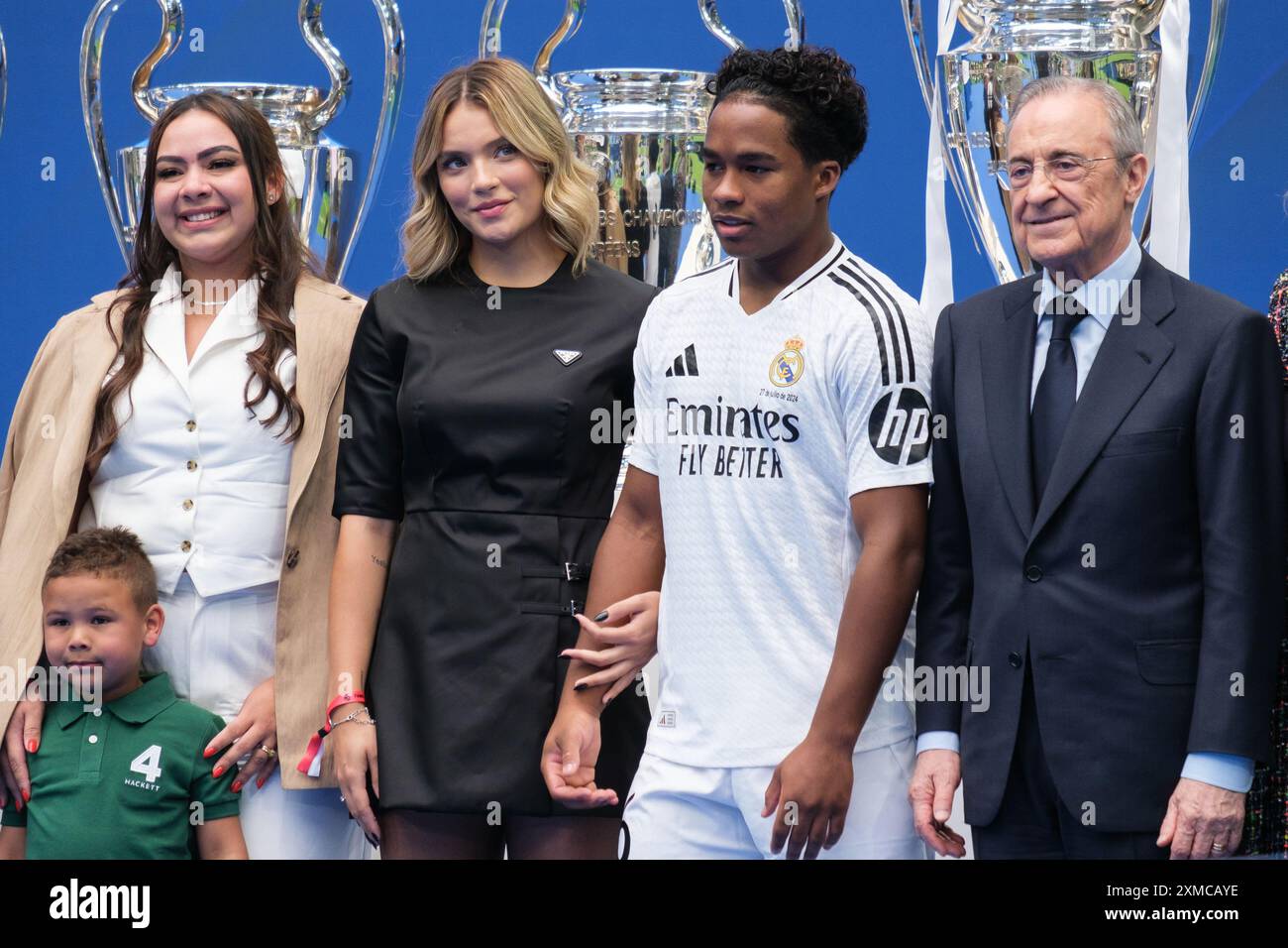 Endrick Felipe Moreira de Sousa during his presentation as a new Real ...