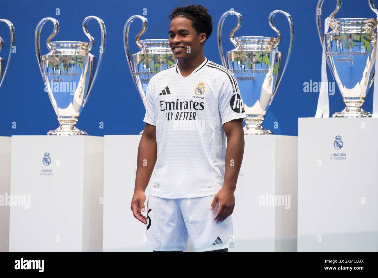 Endrick Felipe Moreira de Sousa during his presentation as a new Real ...