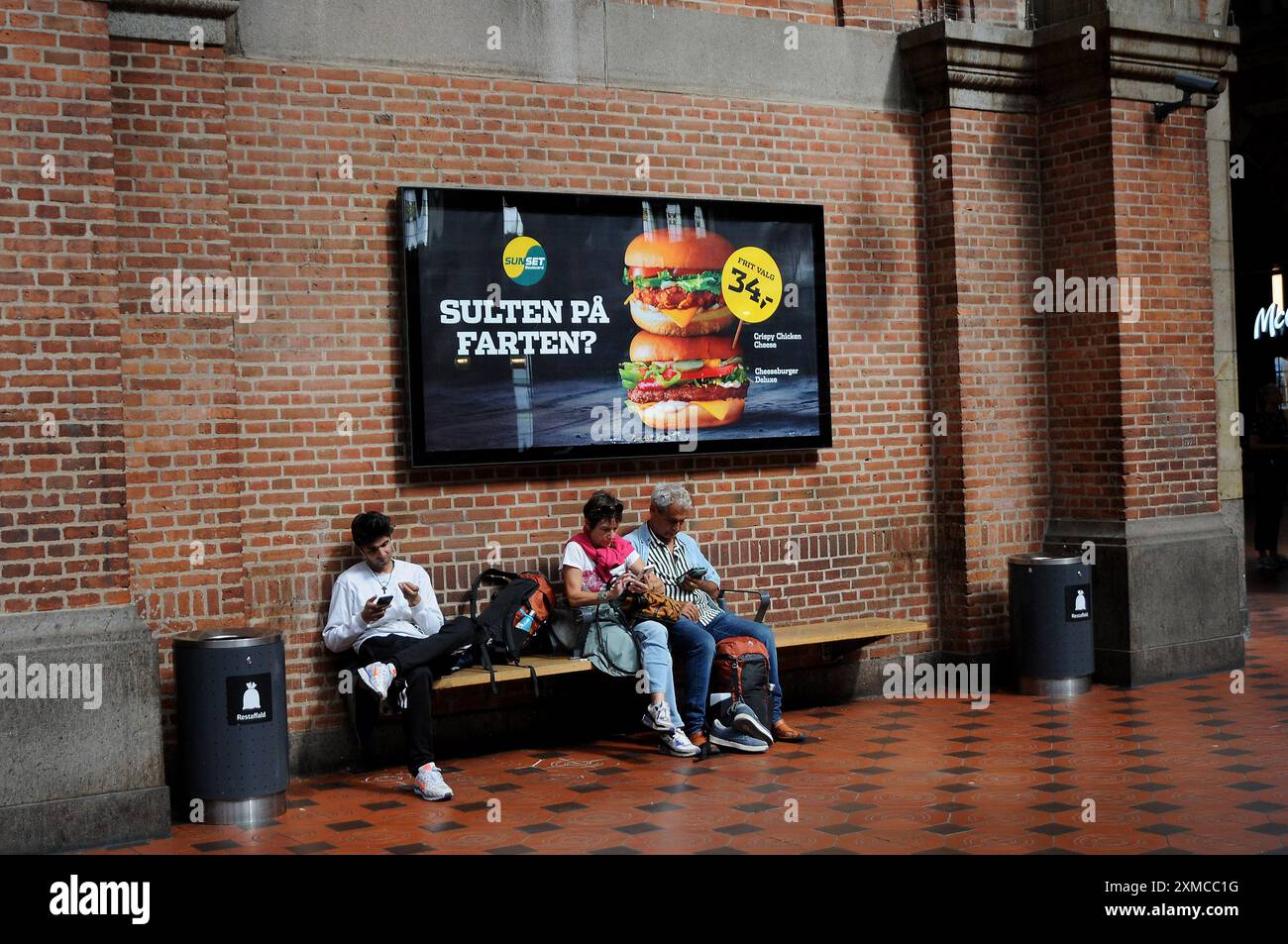 Copenhagen /Denmark /27 July 2024/cellphones user tourists and ...