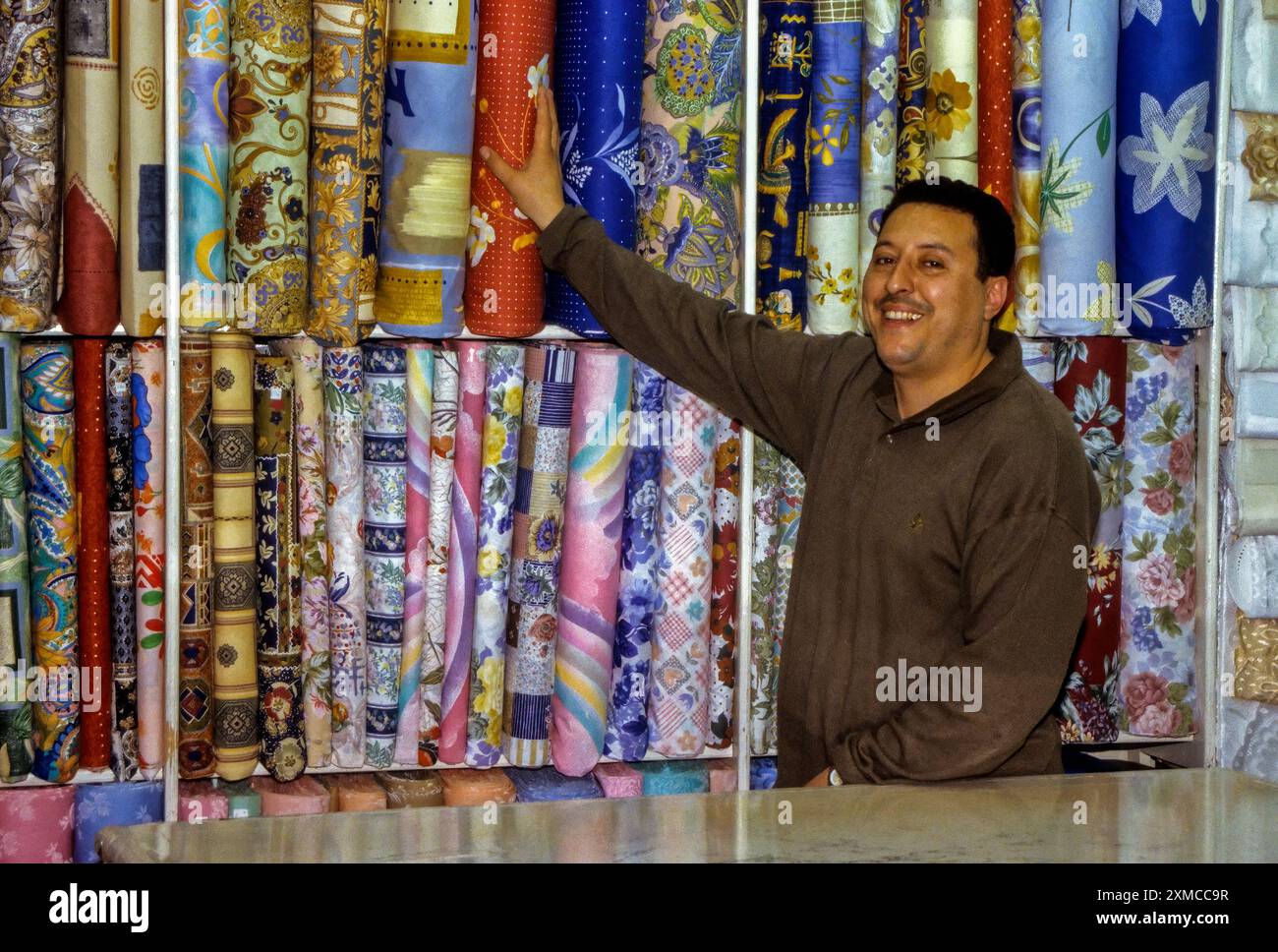 Fabric Vendor, Tunis Medina, Tunisia Stock Photo - Alamy