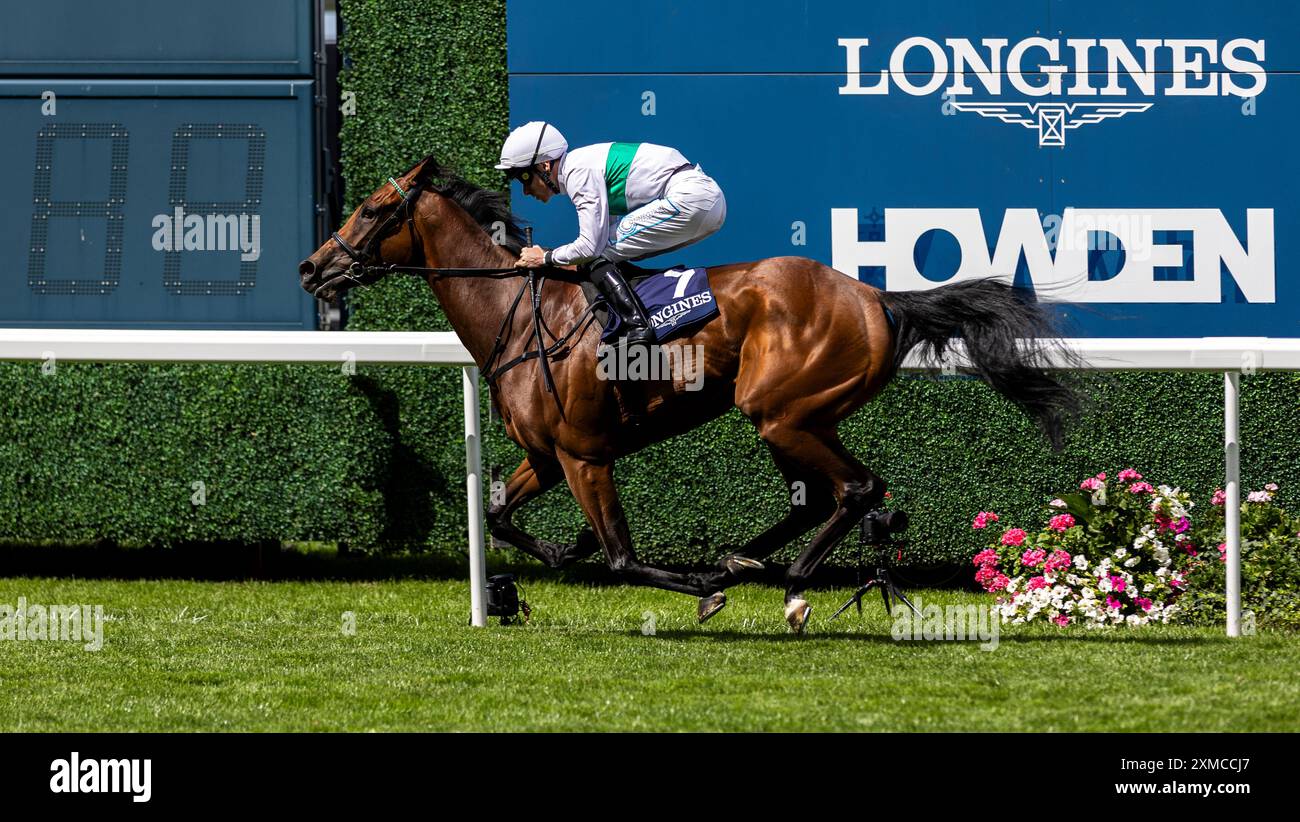 The longines valiant stakes hi-res stock photography and images - Alamy
