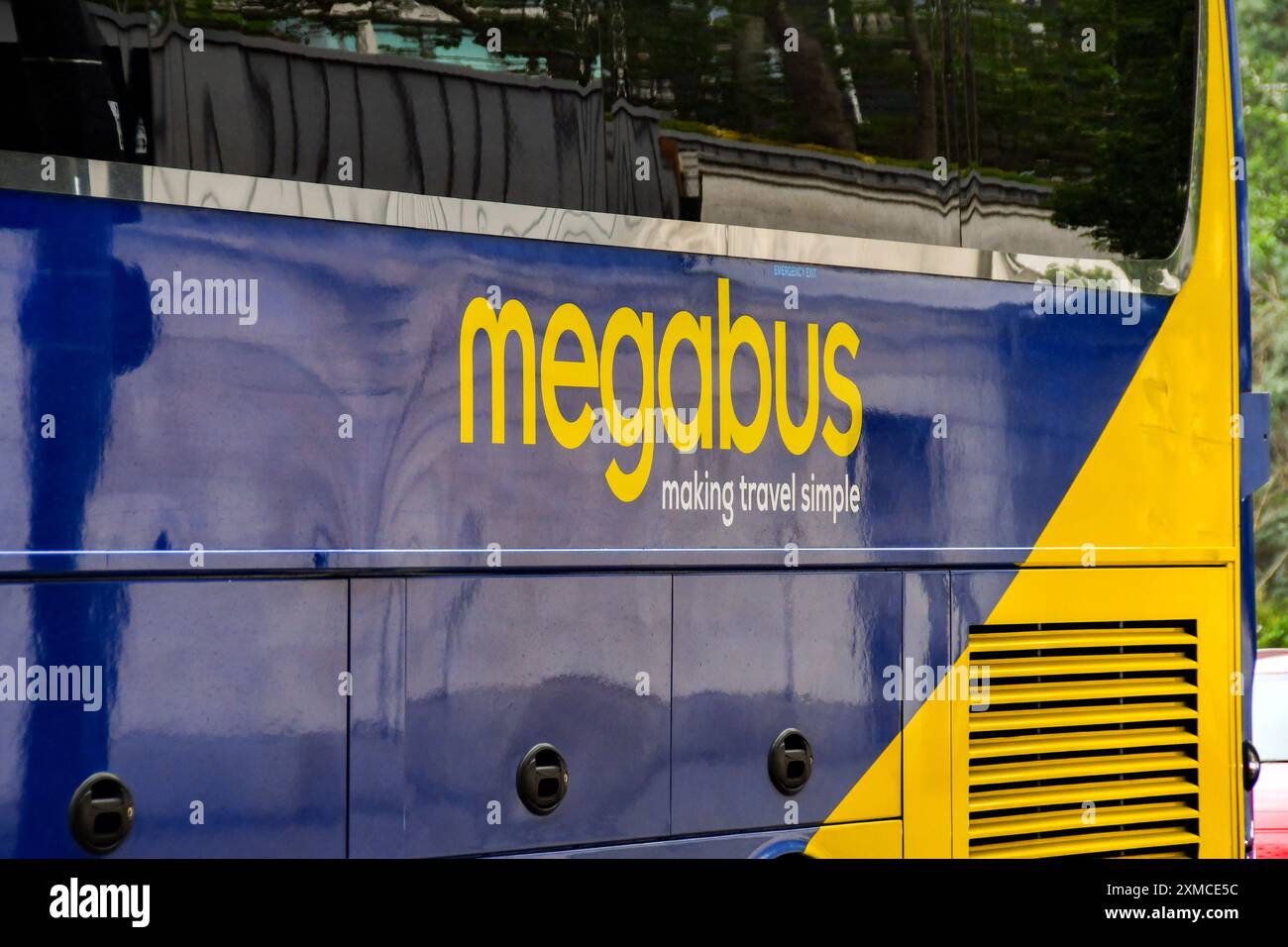 Megabus logo hi-res stock photography and images - Alamy