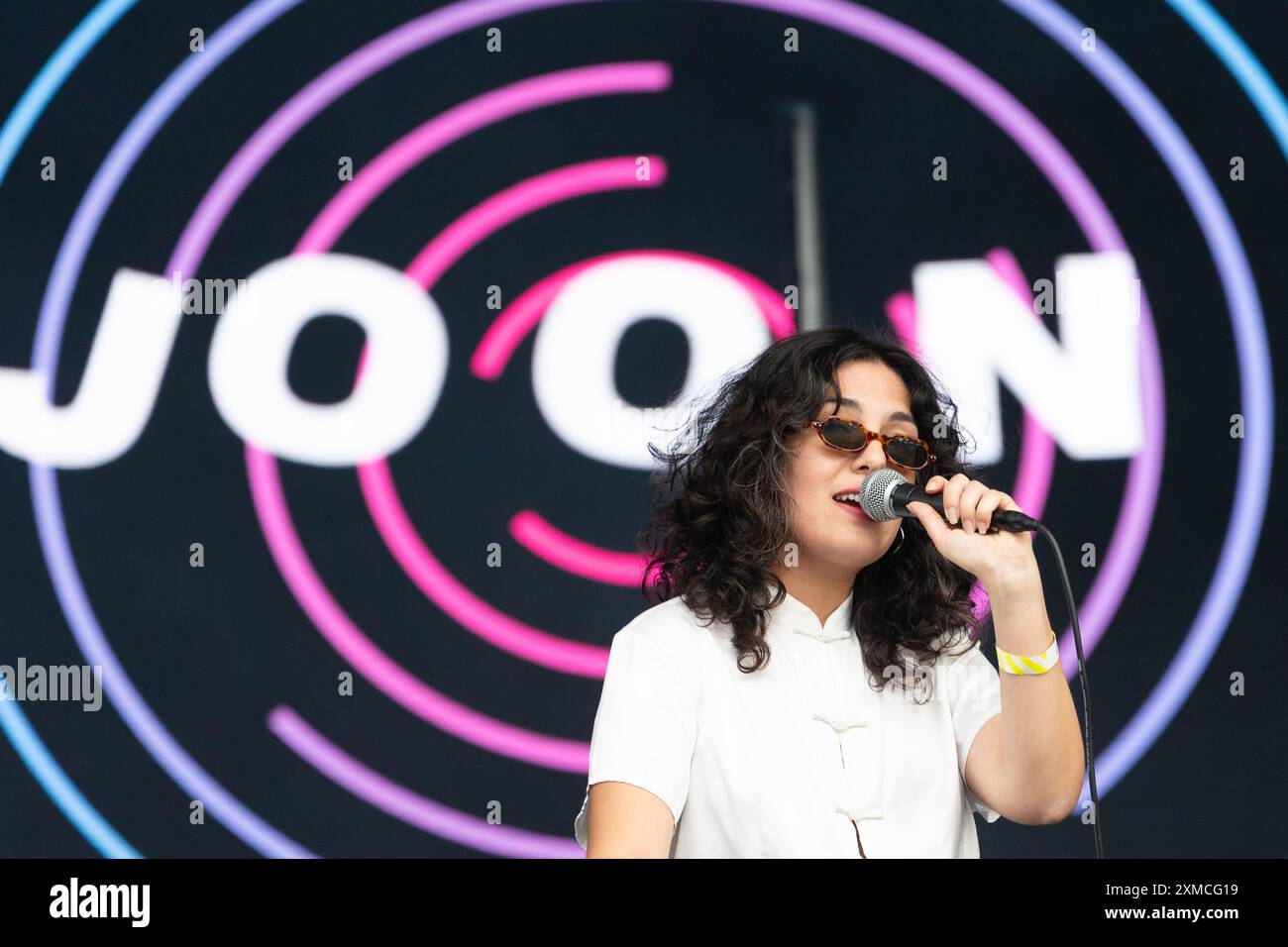 London, UK. Saturday July 27th, 2024. Maltese singer Yasmin Kuymizakis ...