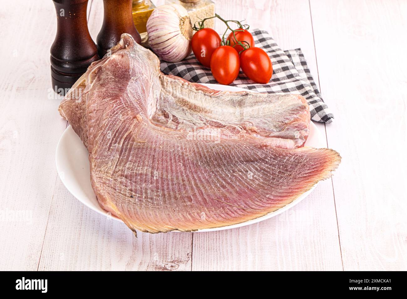 Uncooked ray wing hi-res stock photography and images - Alamy