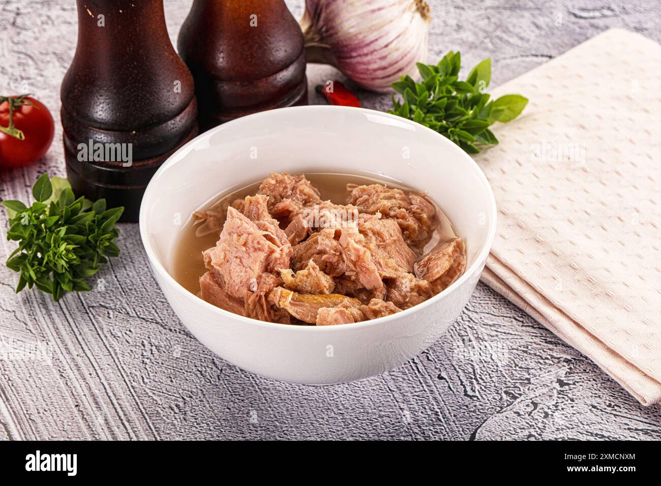Canned dietary tuna preserve for salad Stock Photo - Alamy