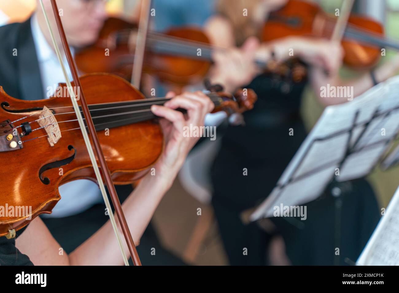 Classical concert stage playing hi-res stock photography and images - Alamy