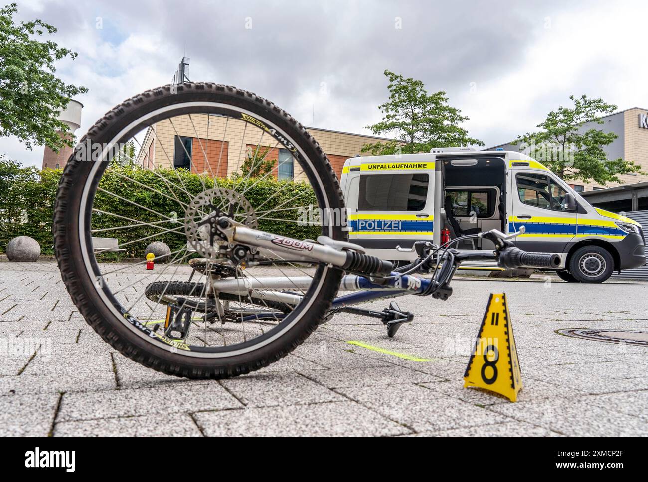 Re-enacted, fatal, accident with a car and a cyclist, at the North ...