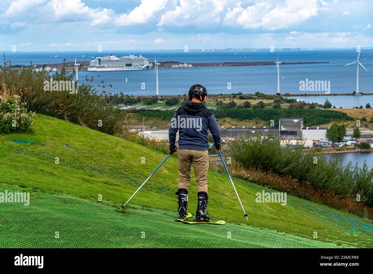 CopenHill, waste incineration plant and artificial ski slope, skiing with a view of the Oresund ...